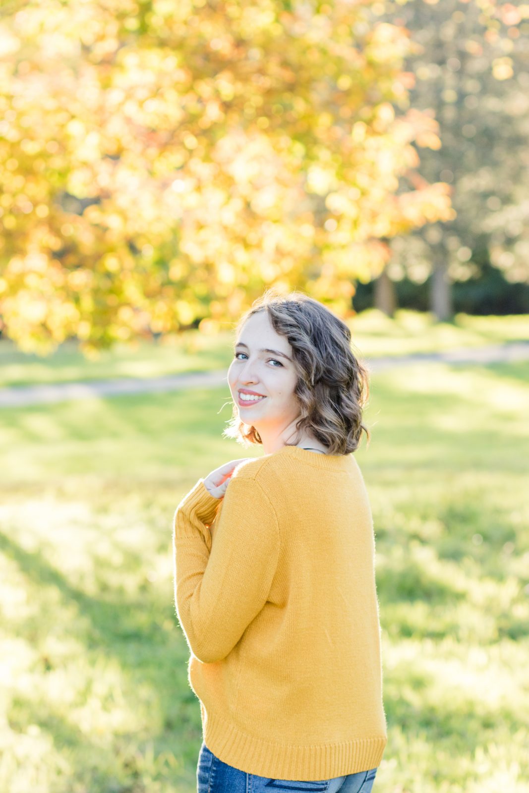 Sydney | Senior Portraits - elizabethbehanphotography.com