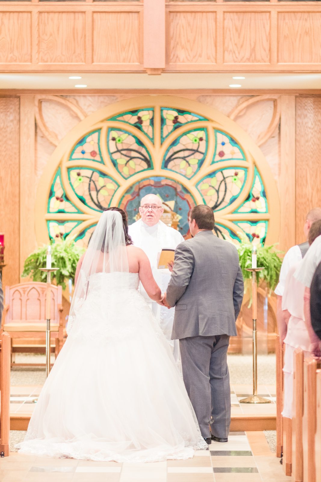 JOSH + ERIKA - elizabethbehanphotography.com
