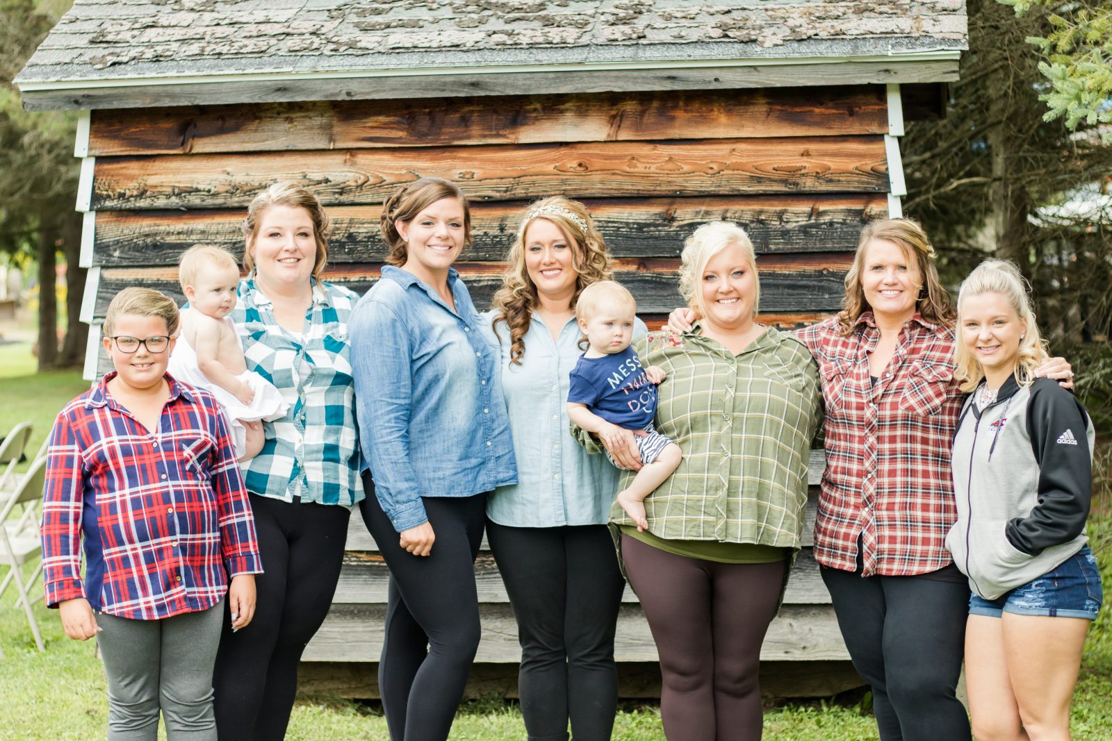 TYLER + JACIE - elizabethbehanphotography.com