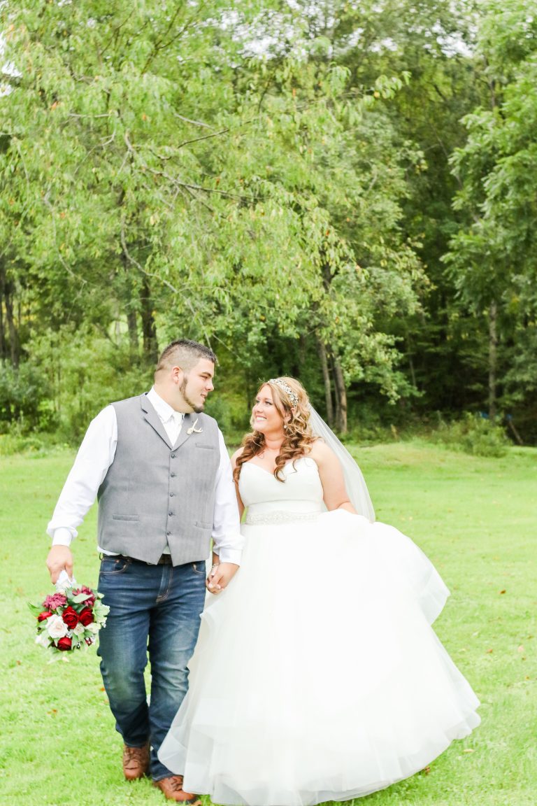 TYLER + JACIE - elizabethbehanphotography.com